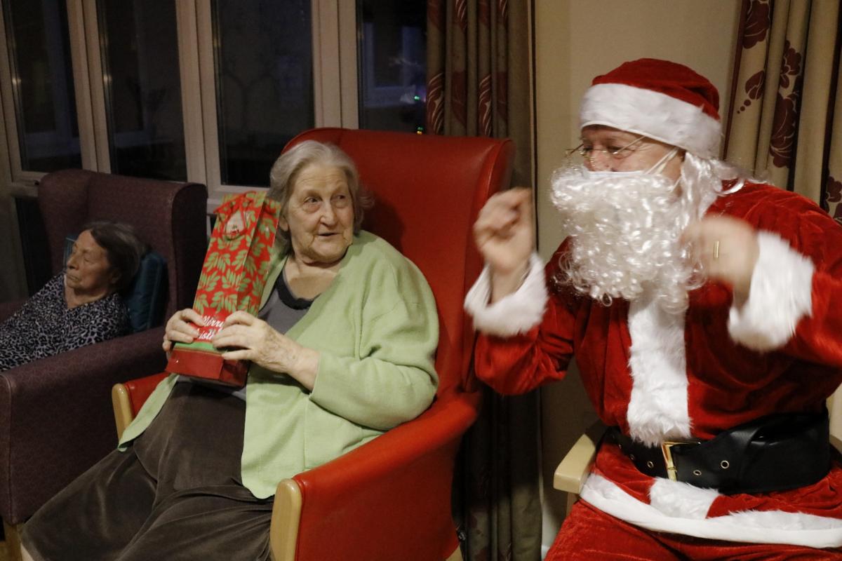 Welcome to Enstone Care Home