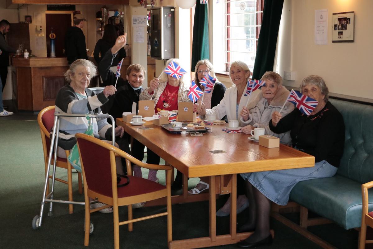 Welcome to Enstone Care Home