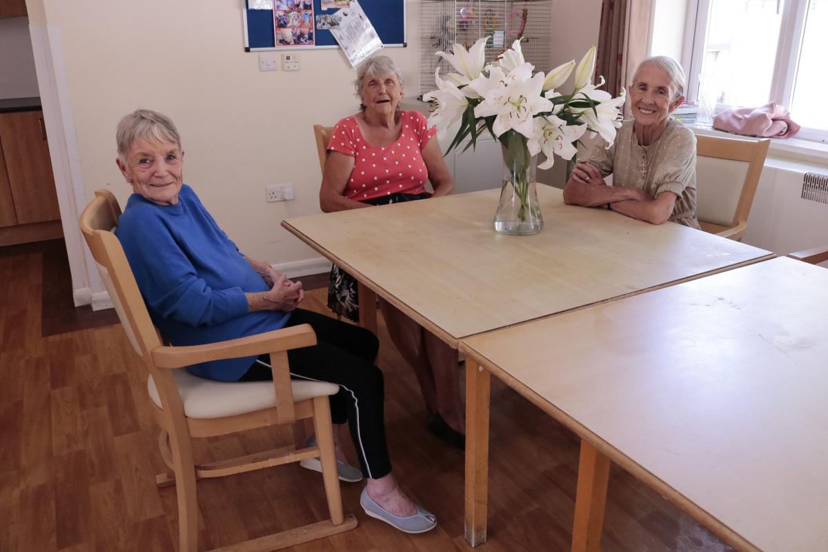 Welcome to Enstone Care Home