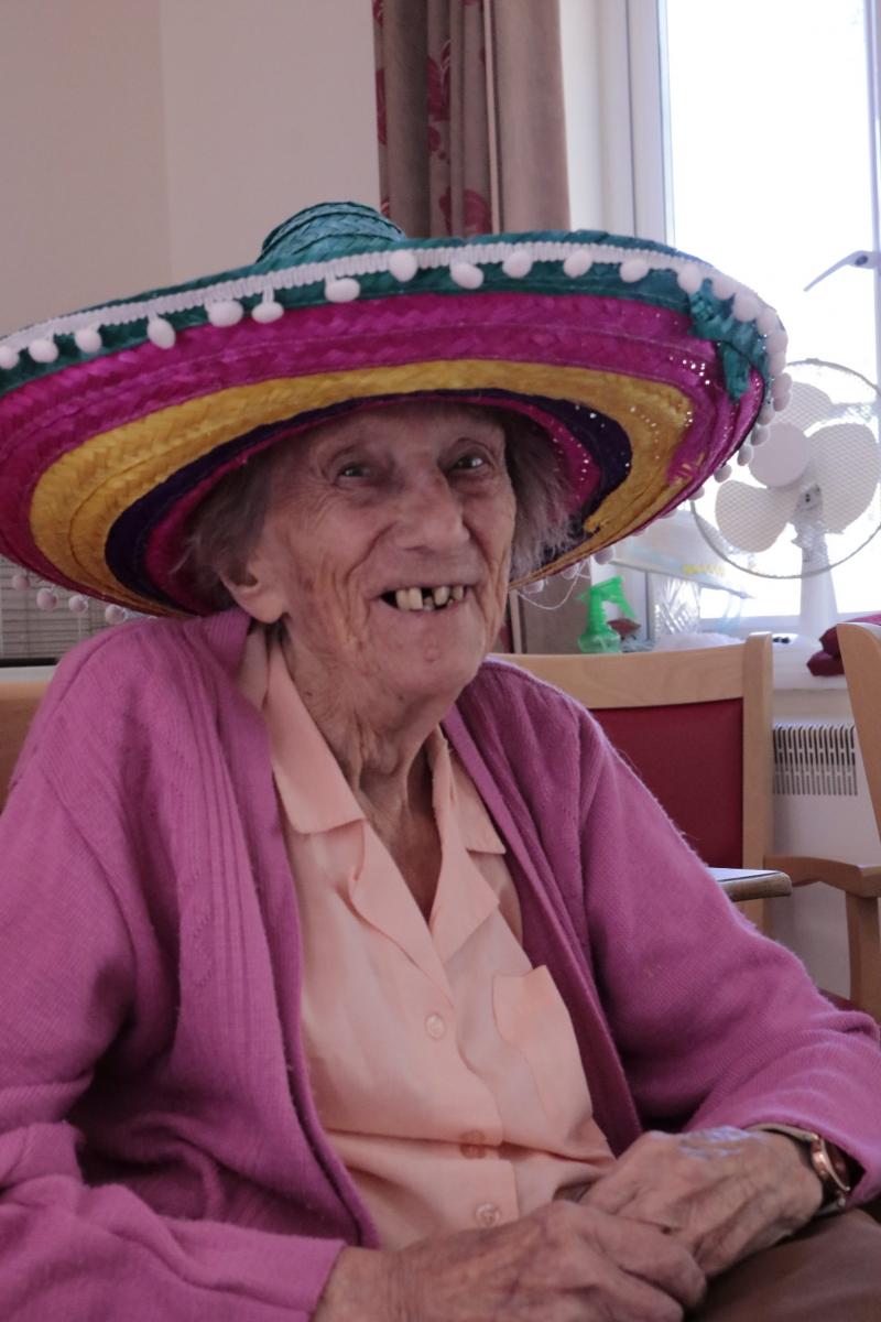 Welcome to Enstone Care Home